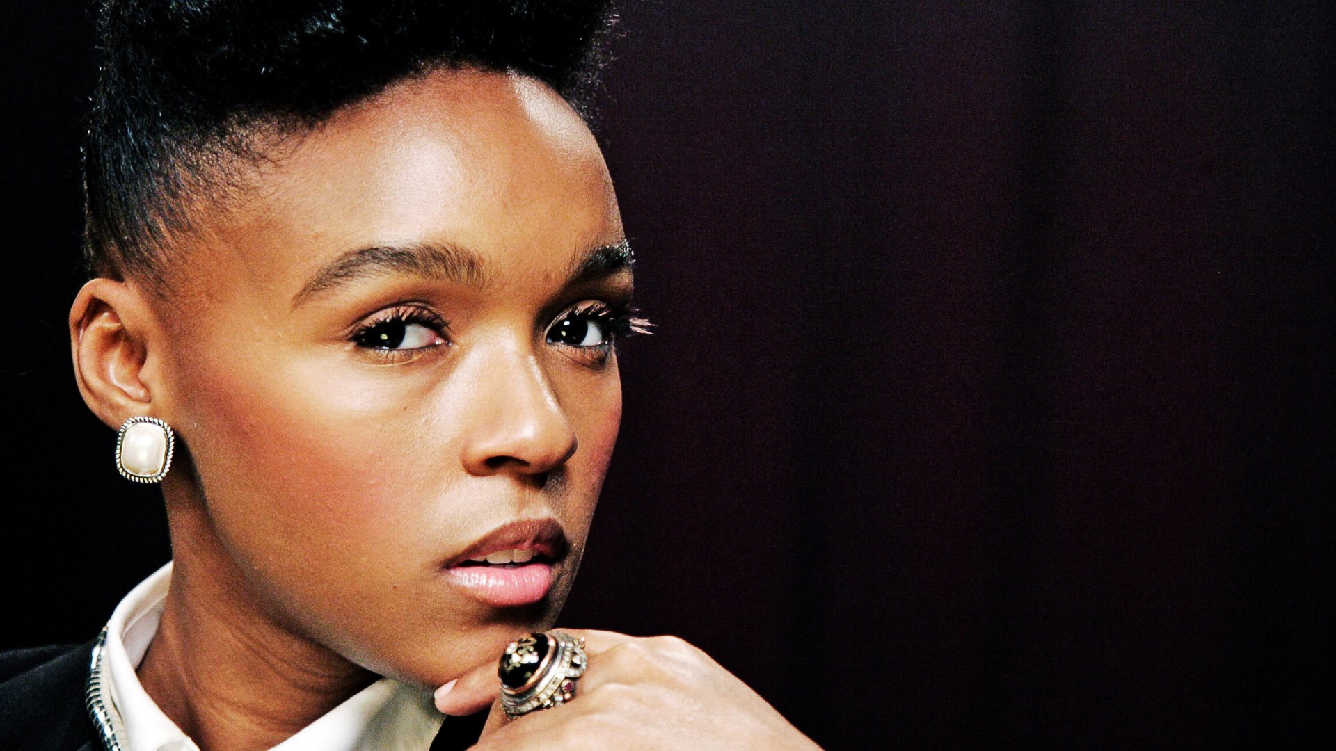 Janelle Monáe Releases New Single - 'Q.U.E.E.N.'